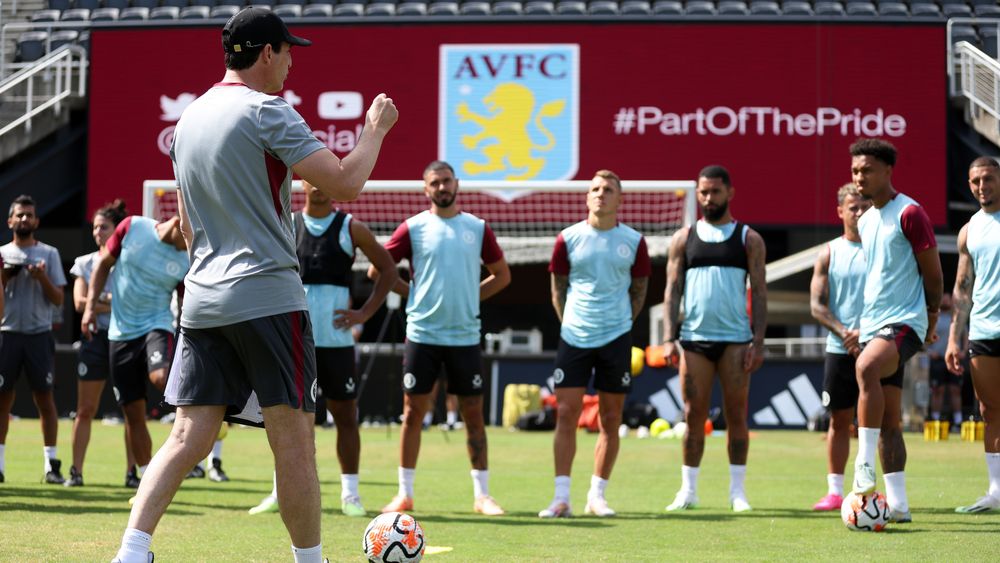 GALLERY: Villa train at Audi Field | AVFC