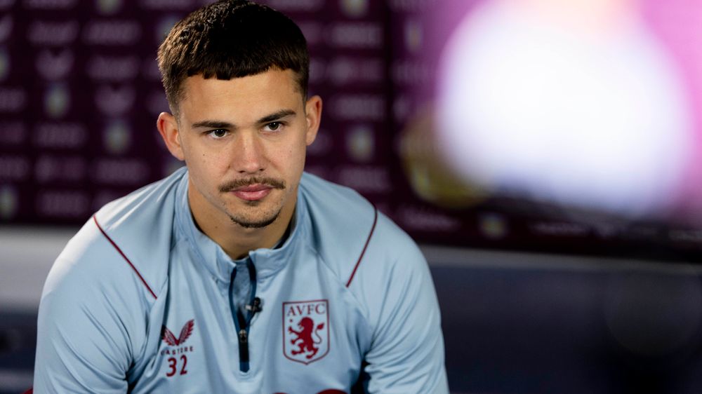 Leander Dendoncker looks ahead to Man Utd test | AVFC