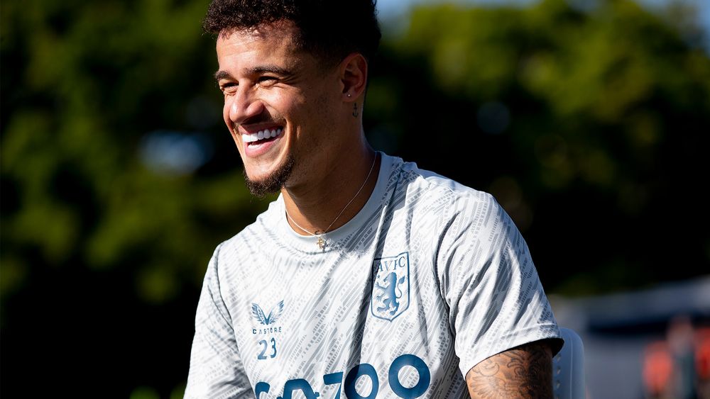 Coutinho embracing pre-season in Australia | AVFC