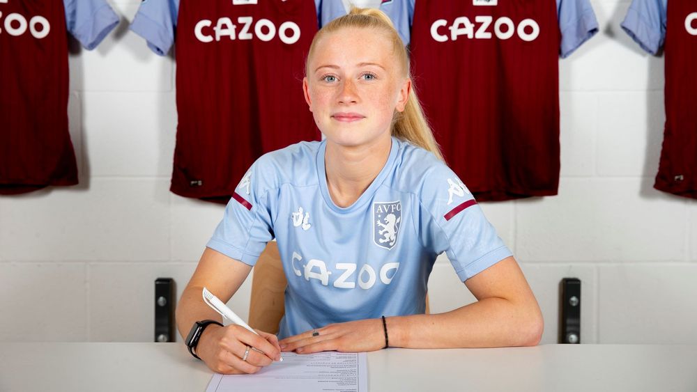 Gregory signs professional contract | AVFC