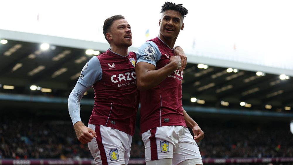 GALLERY: Villa host the Gunners | AVFC