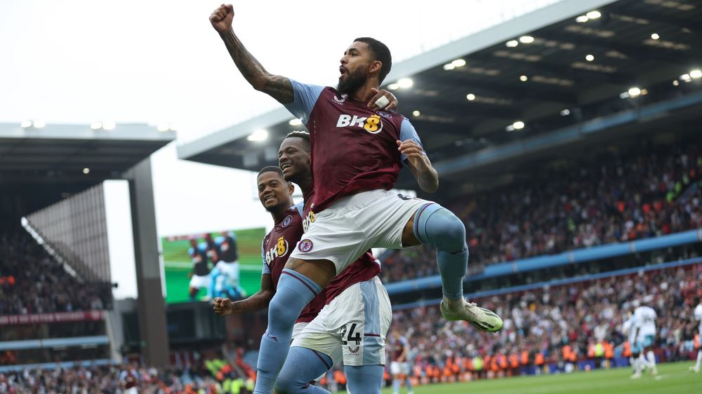 Douglas Luiz wins Villa Player of the Month award! | AVFC