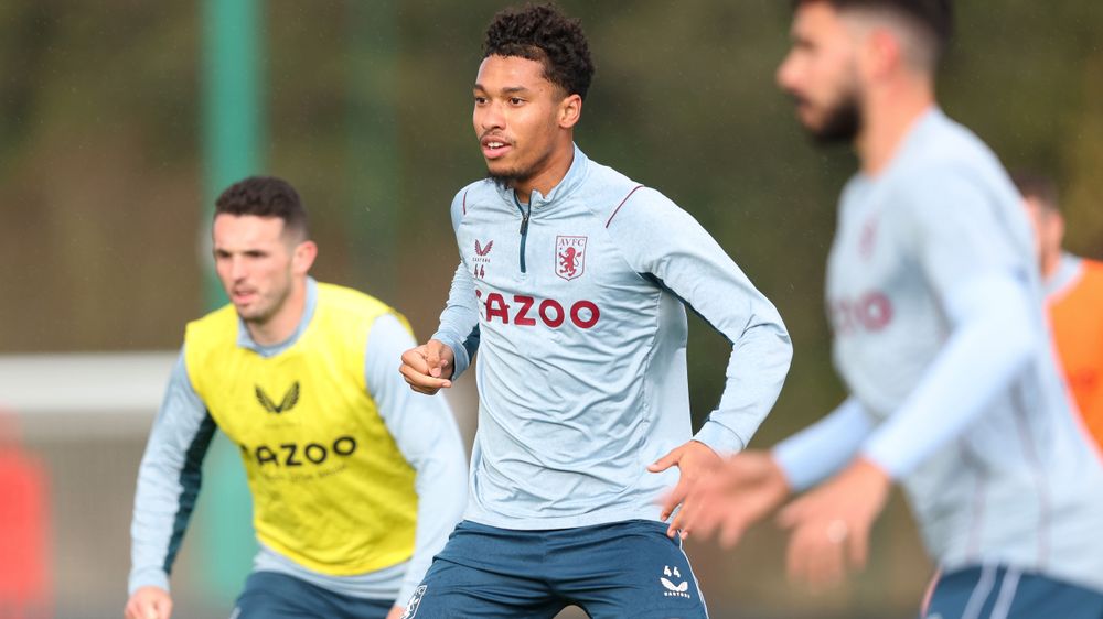 GALLERY: Squad prep for Carabao Cup tie against Manchester United | AVFC