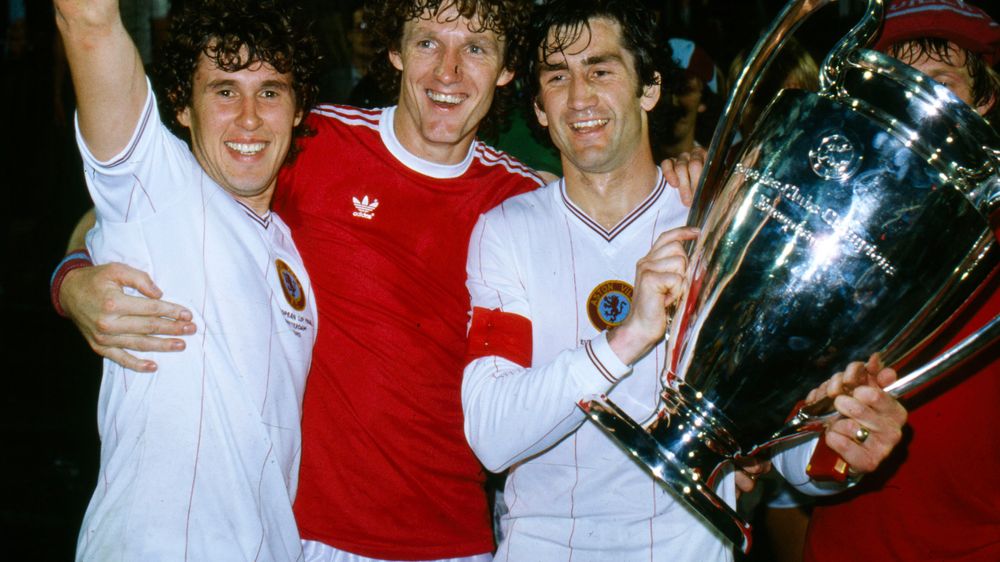 Aston Villa club crest review | AVFC