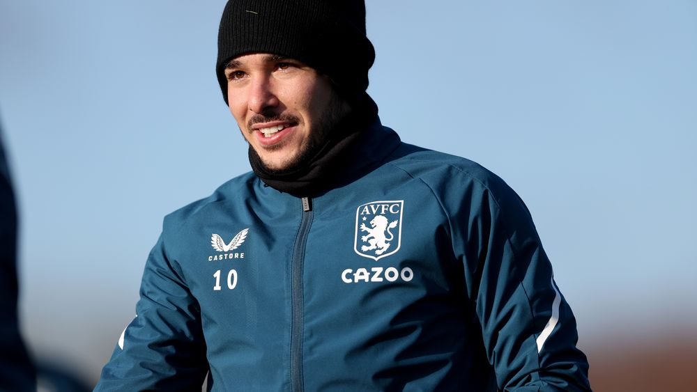 GALLERY: Squad get set for Southampton | AVFC