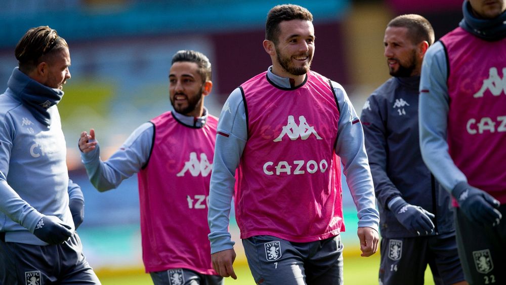 GALLERY: Squad train at Villa Park 📸 | AVFC