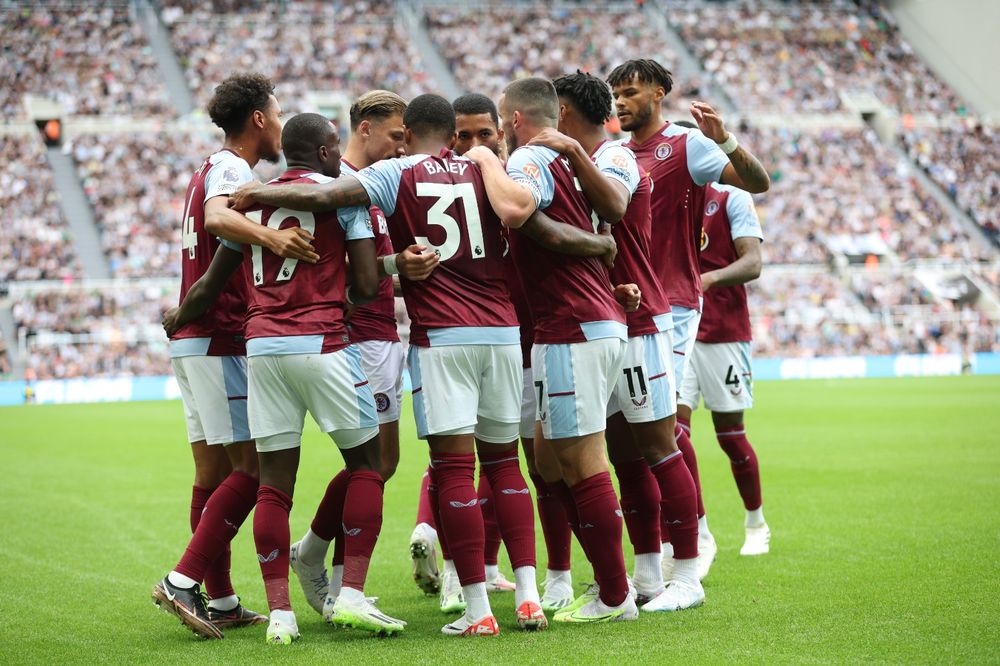 فيلا يتطلع لبداية قوية ضد هيبرنيان في دوري المؤتمر | AVFC