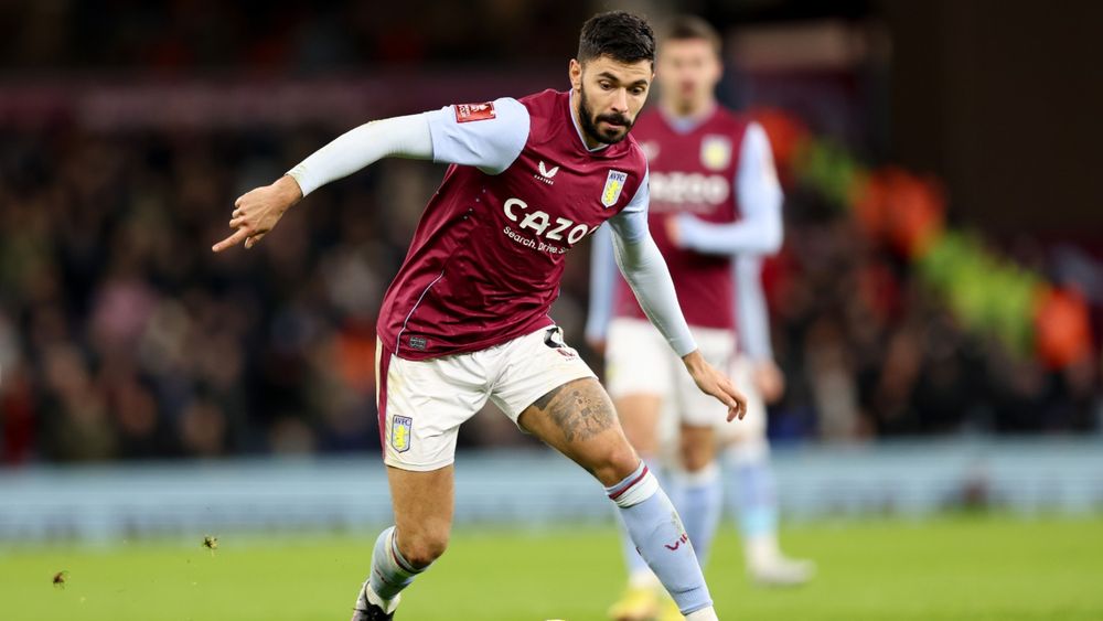 GALLERY: Villa host Stevenage | AVFC
